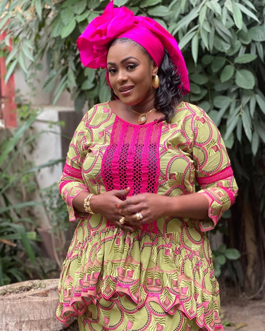 (03 photos) : L’actrice Adja majestueuse dans sa taille basse ⋆ Actuvision